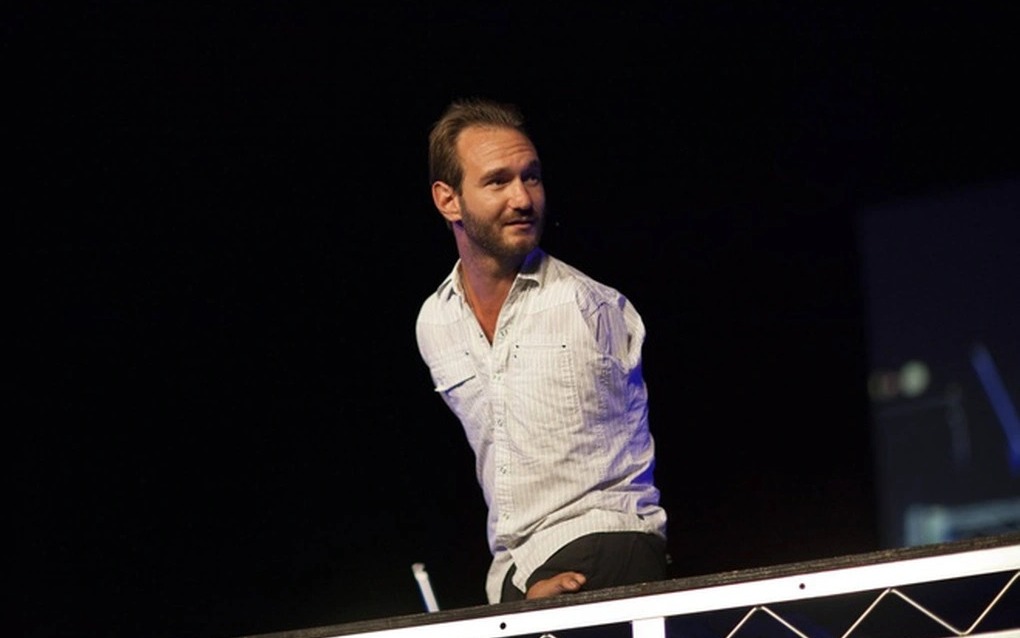 Nick Vujicic nói về vấn đề khủng hoảng giới tính